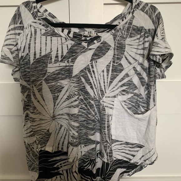Roxy | Tops | Roxy Floral T Shirt | Poshmark